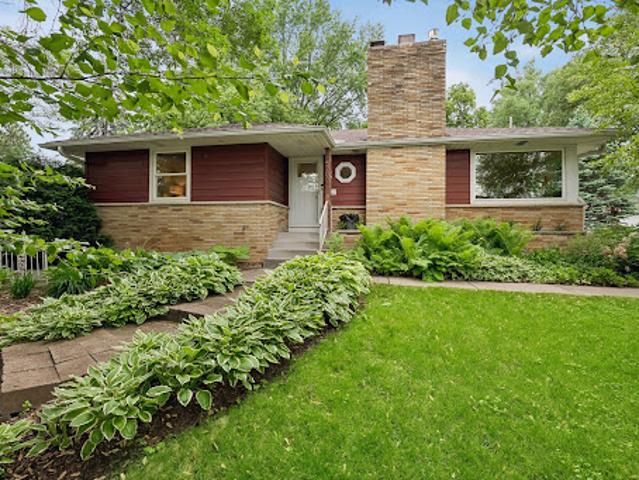House with garden