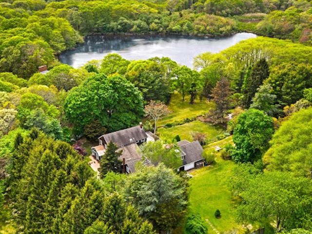 House with garden