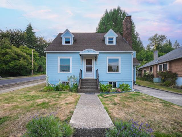 House with garden
