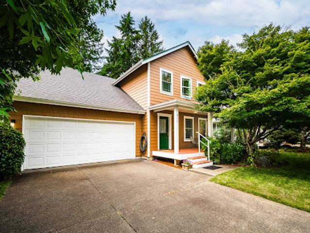 House with garden