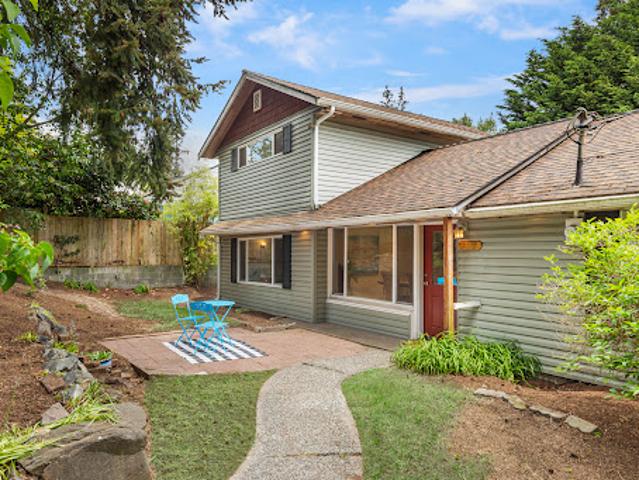 House with garden