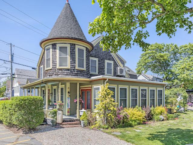 House with garden