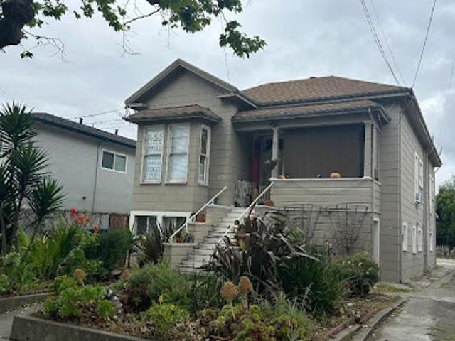 House with garden