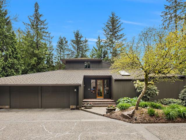 House with garden