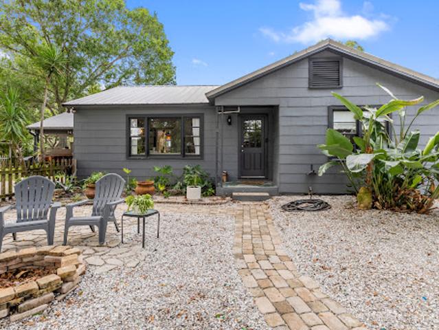 House with garden