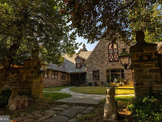 House with garden