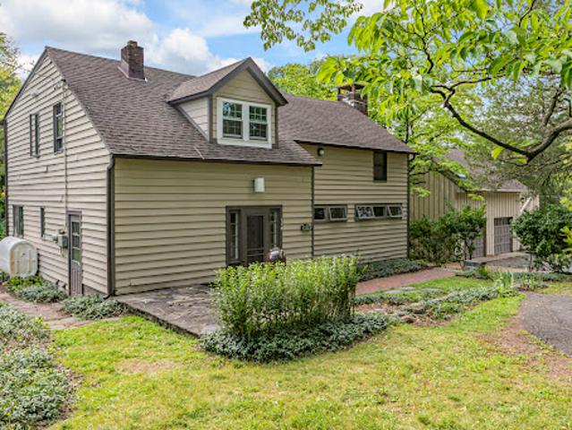House with garden