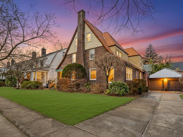 House with garden
