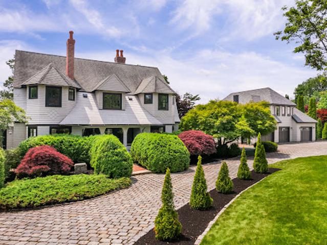 House with garden