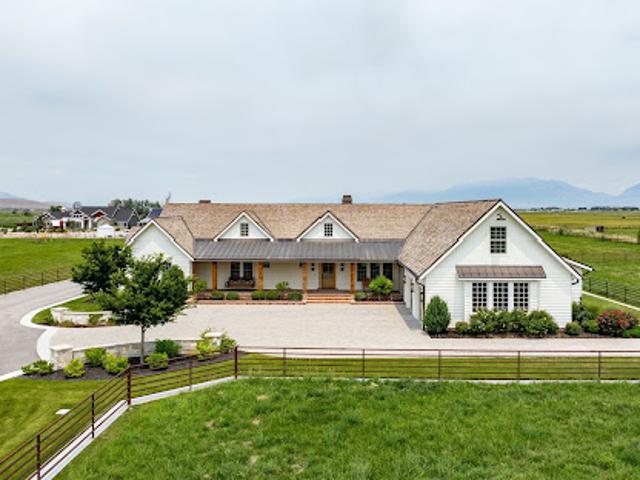 House with garden