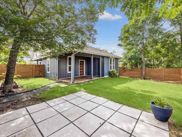 House with garden