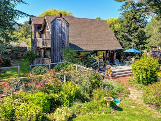 House with garden