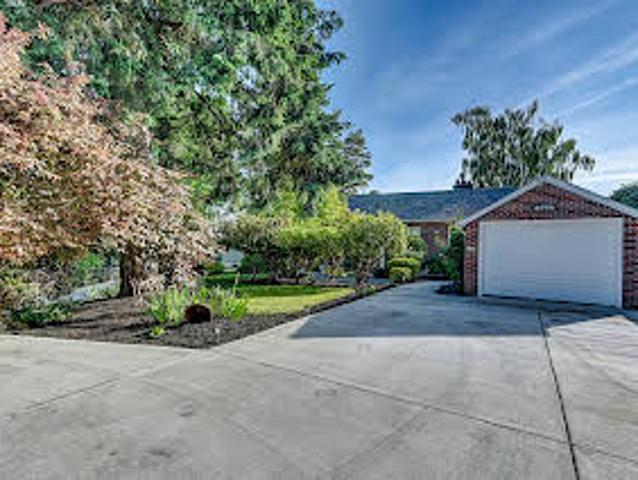 House with garden