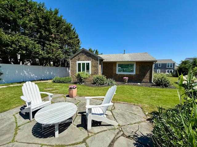 House with garden