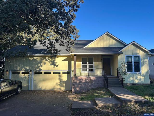 House with garden