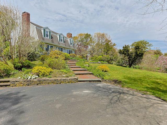 House with garden