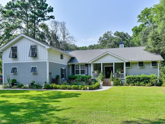 House with garden