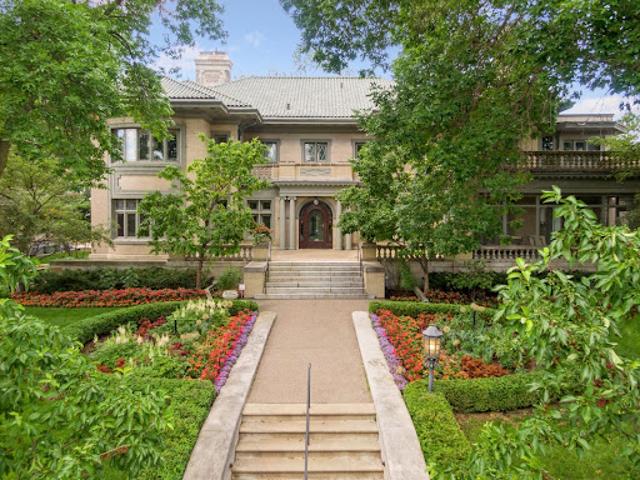 House with garden