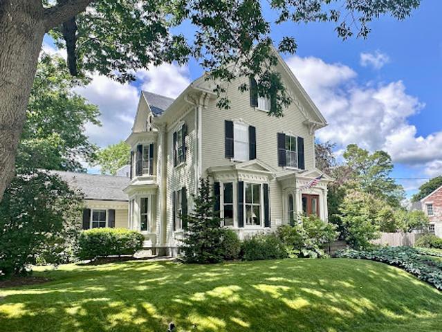 House with garden