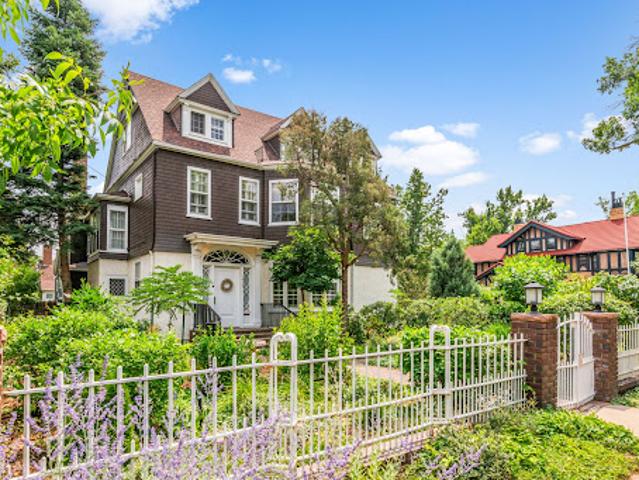 House with garden