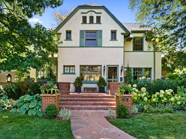 House with garden