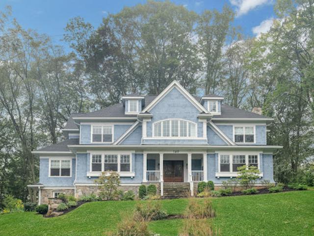 House with garden