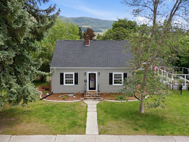 House with garden