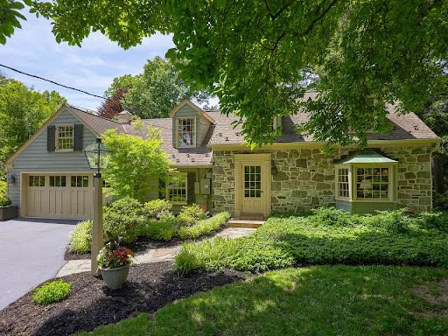 House with garden