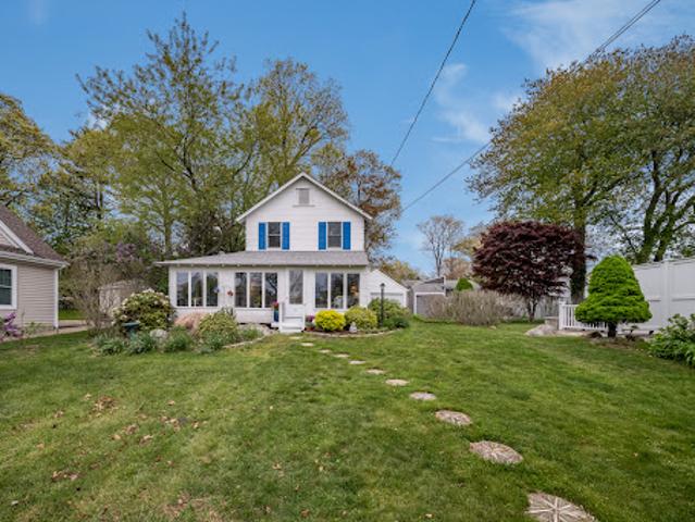 House with garden