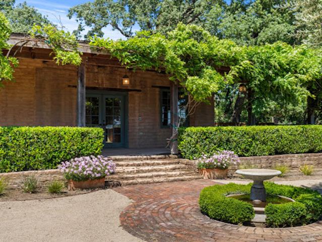 House with garden