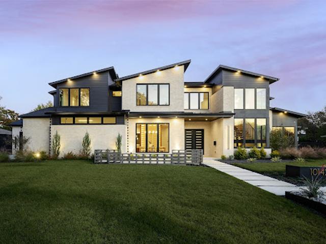 House with garden and terrace