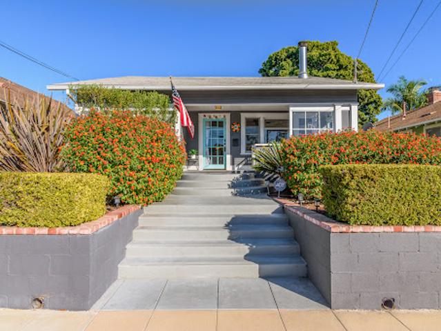 House with garden and terrace
