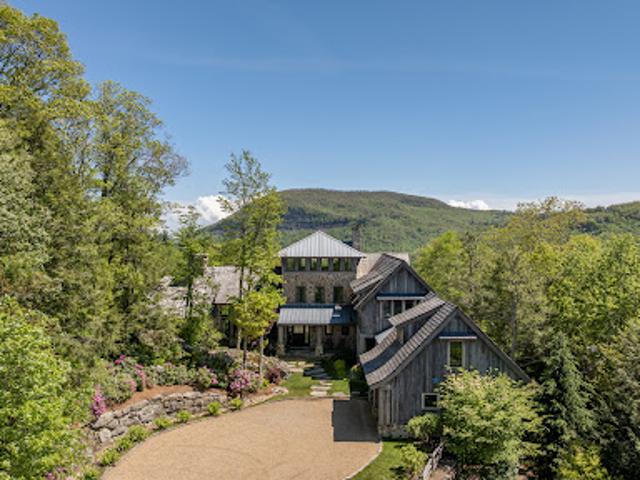 House with garden and terrace