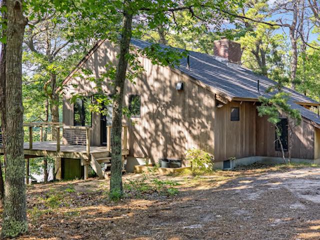 House with garden and terrace