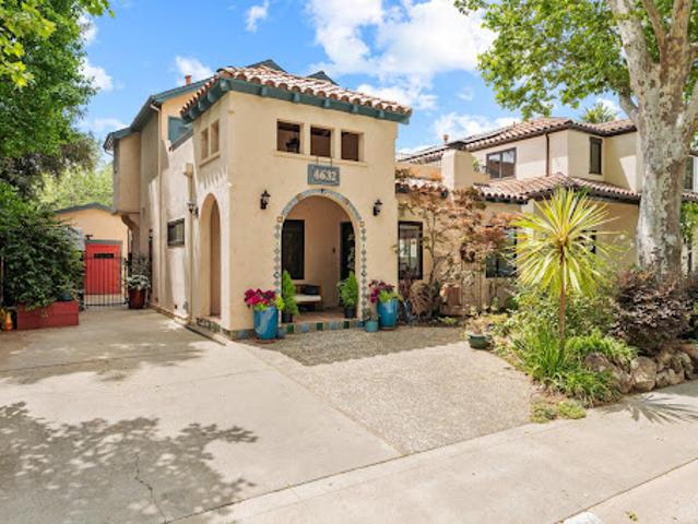 House with garden and terrace