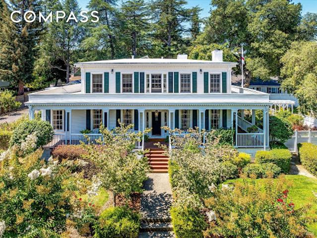 House with garden and terrace