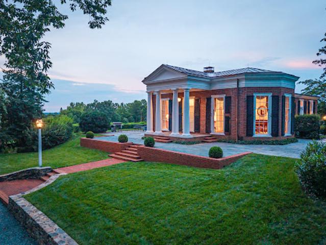 House with garden and terrace