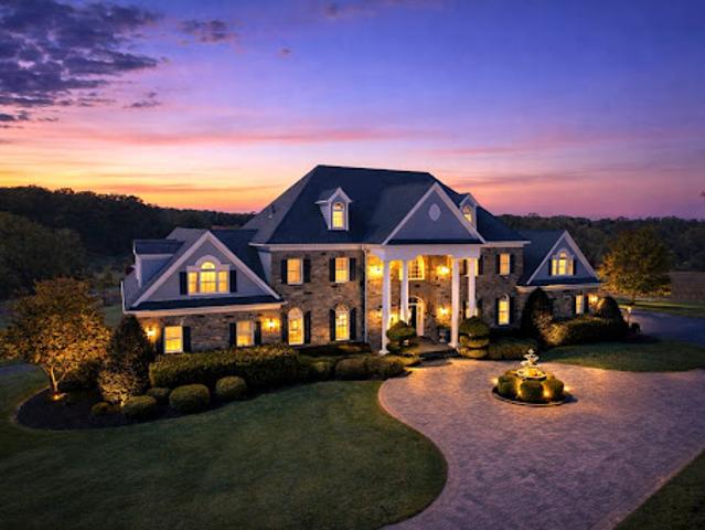 House with garden and terrace
