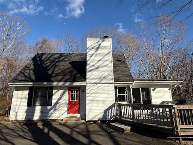House with garden and terrace