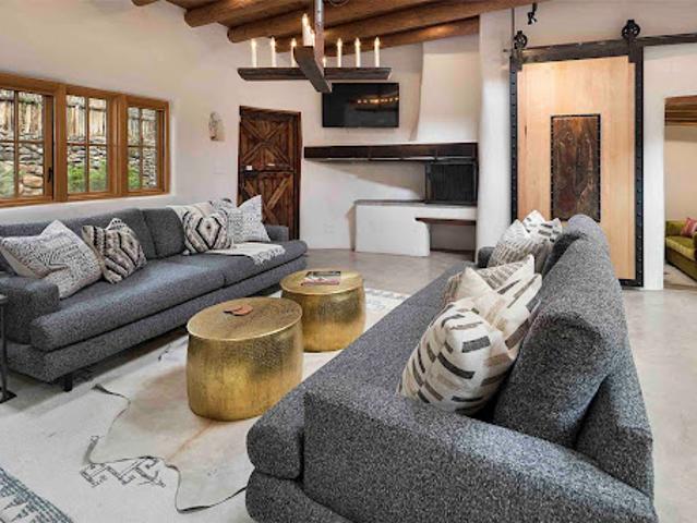 House with garden and terrace