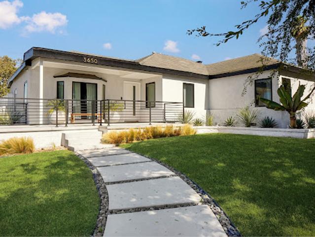 House with garden and terrace