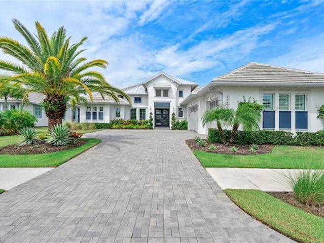 House with pool