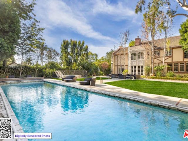 House with pool