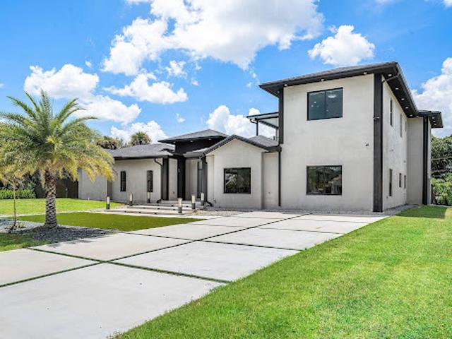 House with pool