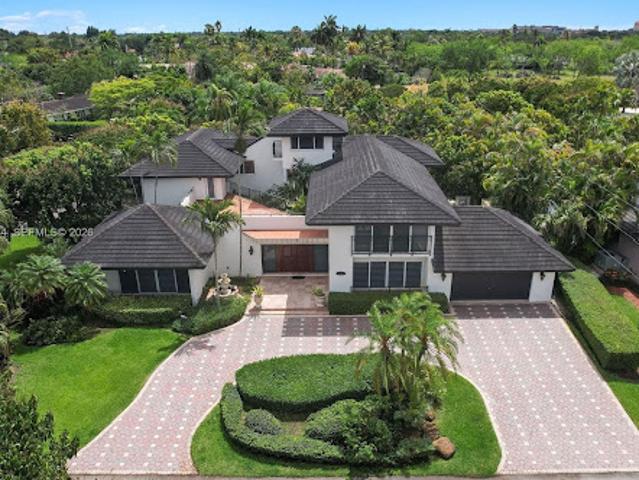 House with pool