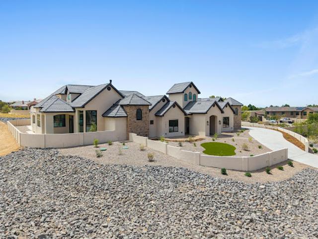House with pool
