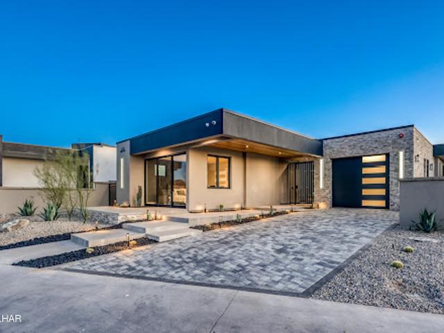 House with pool
