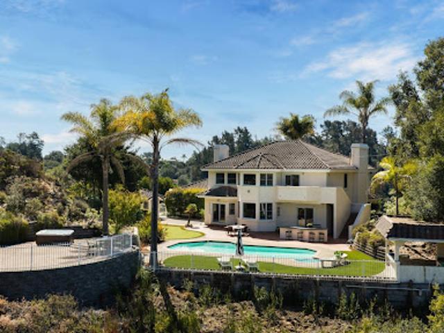 House with pool