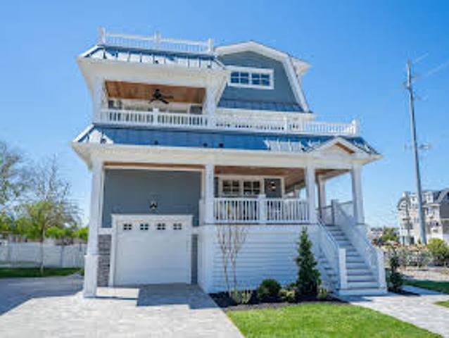 House with Pool