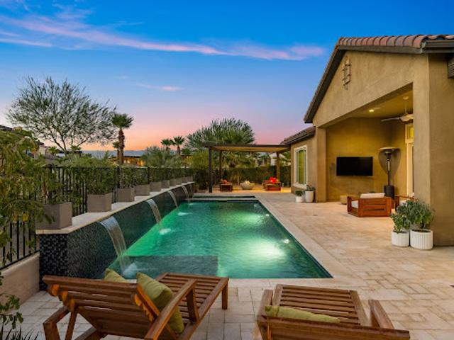House with pool